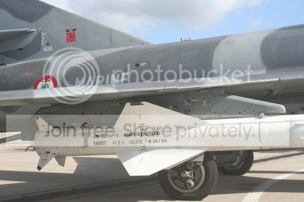 Super Etendard Colour question - Aircraft Cold War - Britmodeller.com